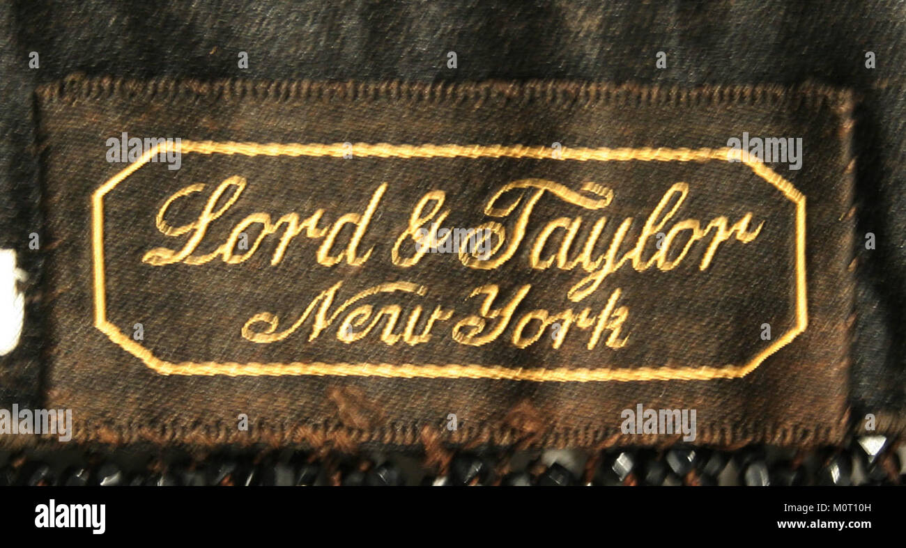 The Cape MET C.I.57.38.1 is a labeled artifact in the collection of the ...