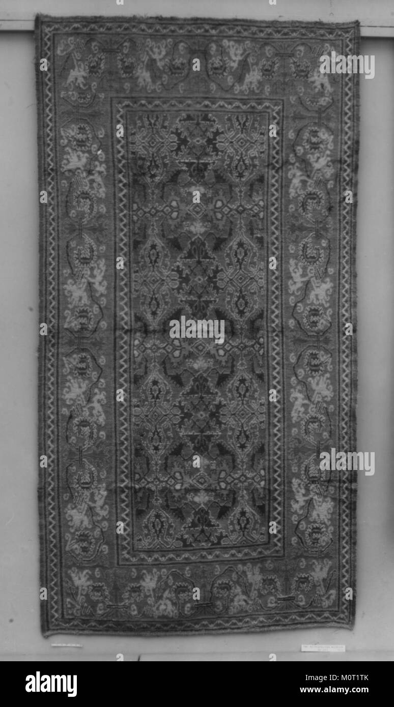 Carpet MET 51210 is a textile artifact housed at The Metropolitan ...