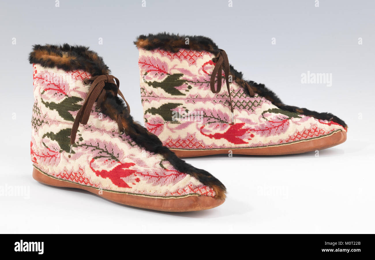 These carriage boots, cataloged as MET 67.114.31a-b, are part of the ...
