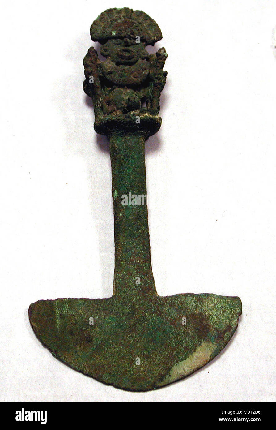 The Tumi ceremonial knife, part of the MET collection, is an important ...