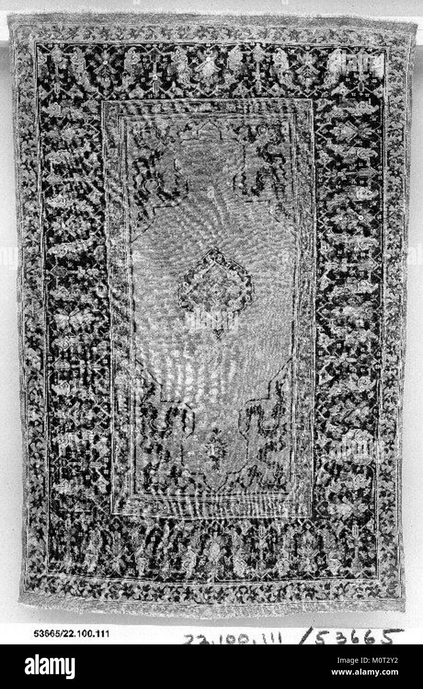 This carpet from the Metropolitan Museum of Art is a historical textile ...