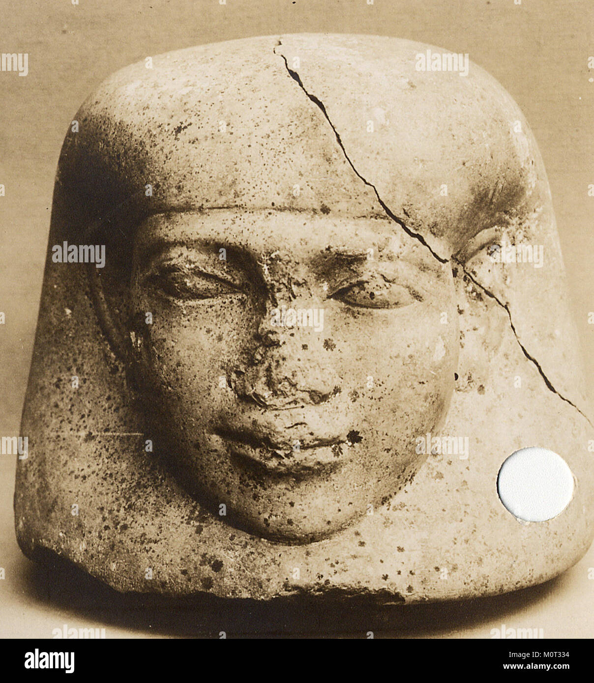This canopic jar head, part of an ancient Egyptian collection at the ...