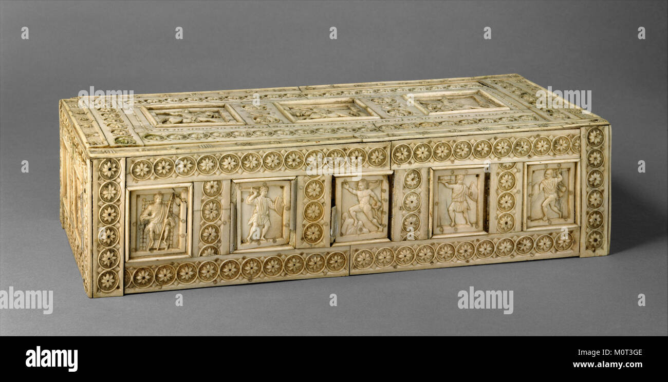 This casket, displayed at The Metropolitan Museum of Art, features ...