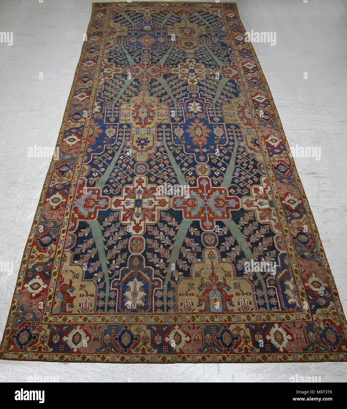 Carpet featuring intricate patterns hi-res stock photography and images ...