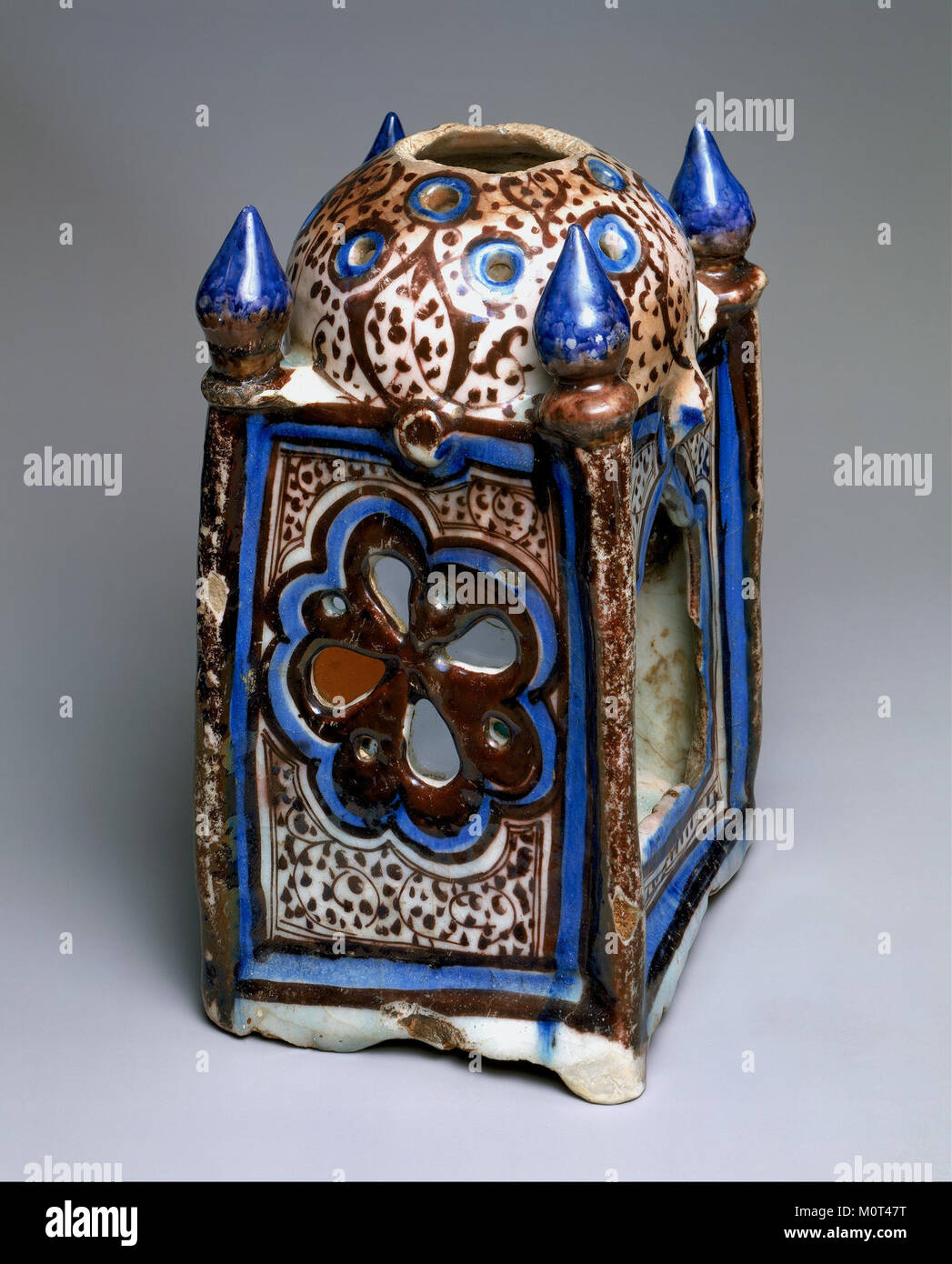 The Ceramic Lantern, part of the MET collection, is an example of ...