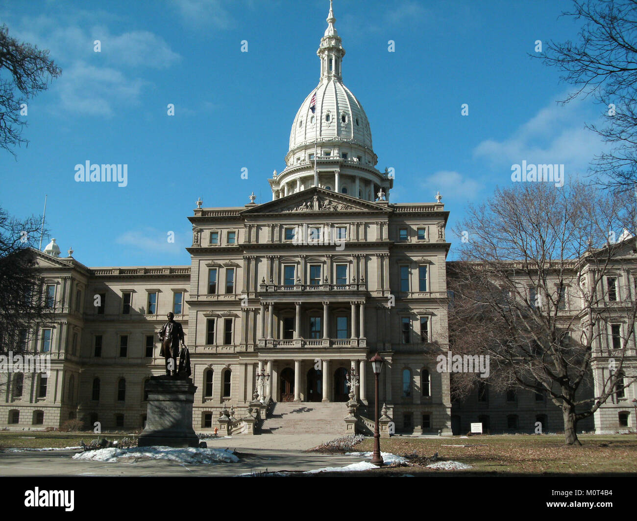 The Capitol building is the iconic legislative structure of the United ...