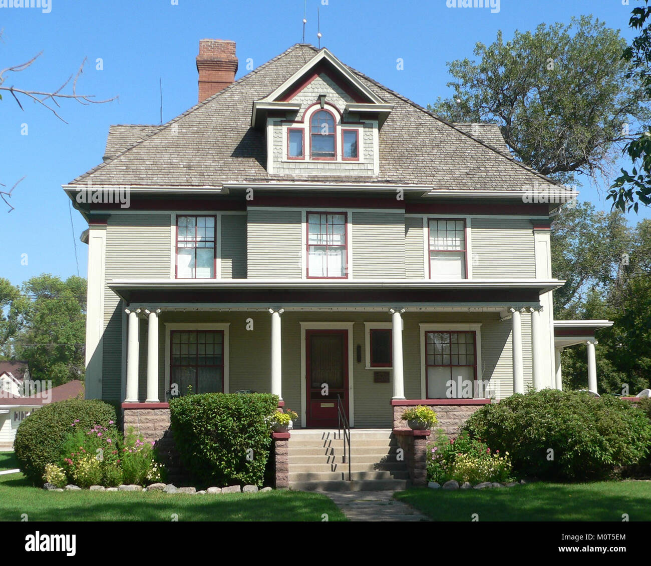 The Putnam House in Carrington, North Dakota, is a historical residence ...