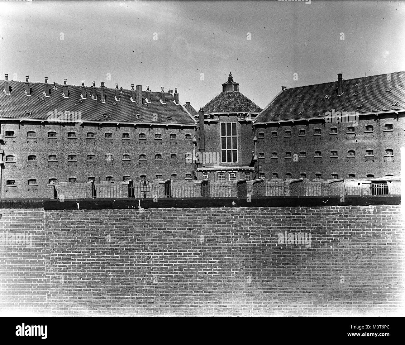 Image of the Cellenbarakken, a historic cell block within the ...
