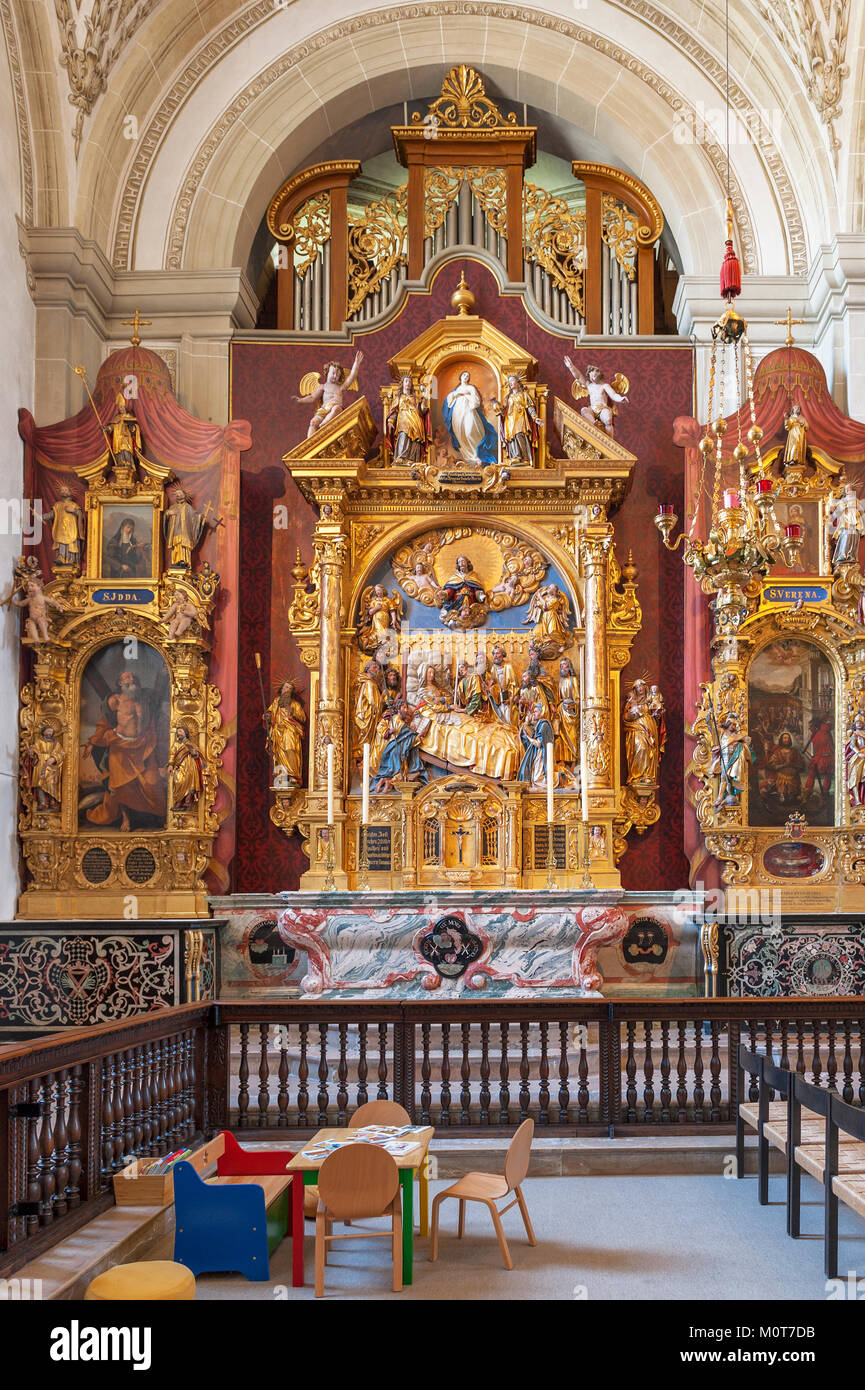 The St Leodegar Catholic Church. Lucerne, Switzerland Stock Photo - Alamy