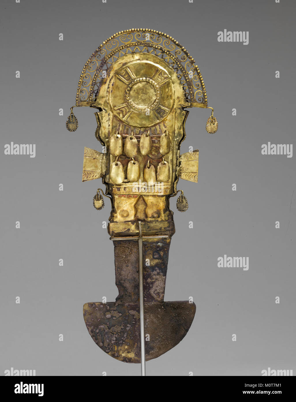 The Ceremonial Knife, known as a Tumi, is part of The Metropolitan ...