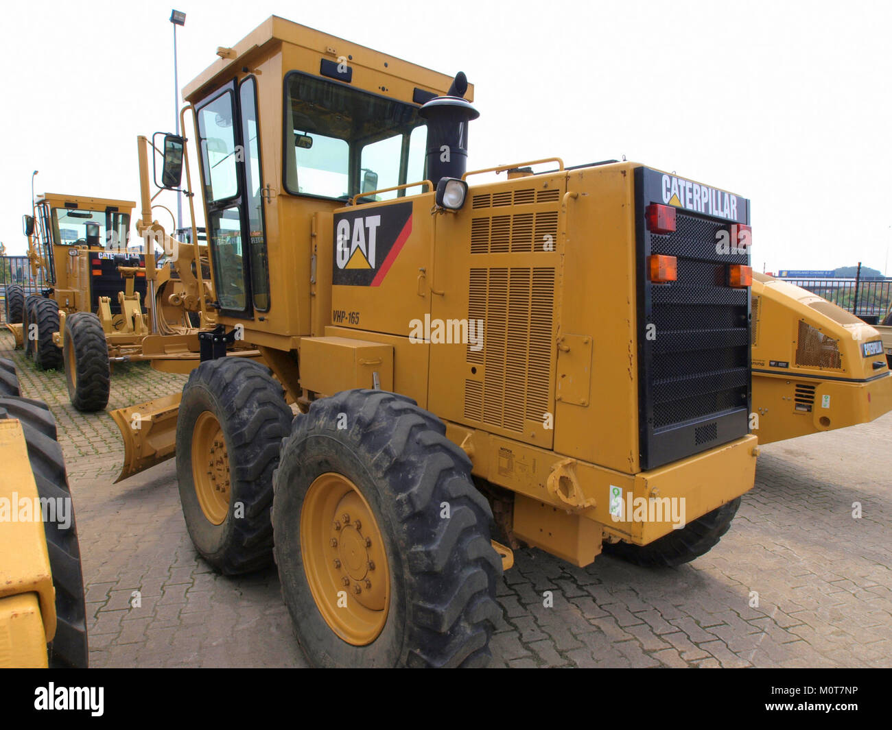 The Caterpillar VHP-165 is a heavy-duty vehicle designed for large ...