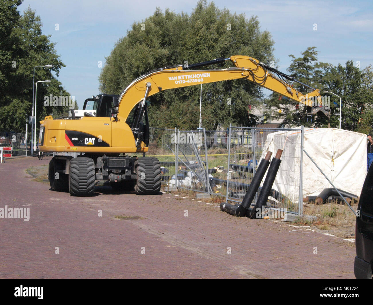 The CAT M313D is a compact, powerful machine designed for heavy-duty ...