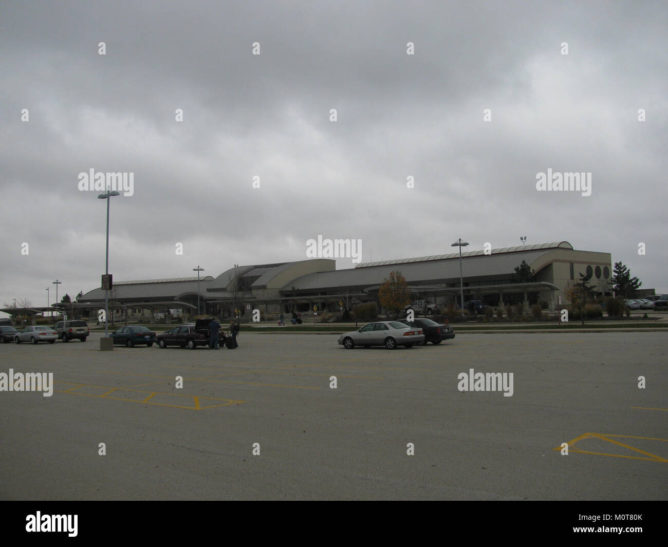 Central illinois regional airport hi-res stock photography and images ...