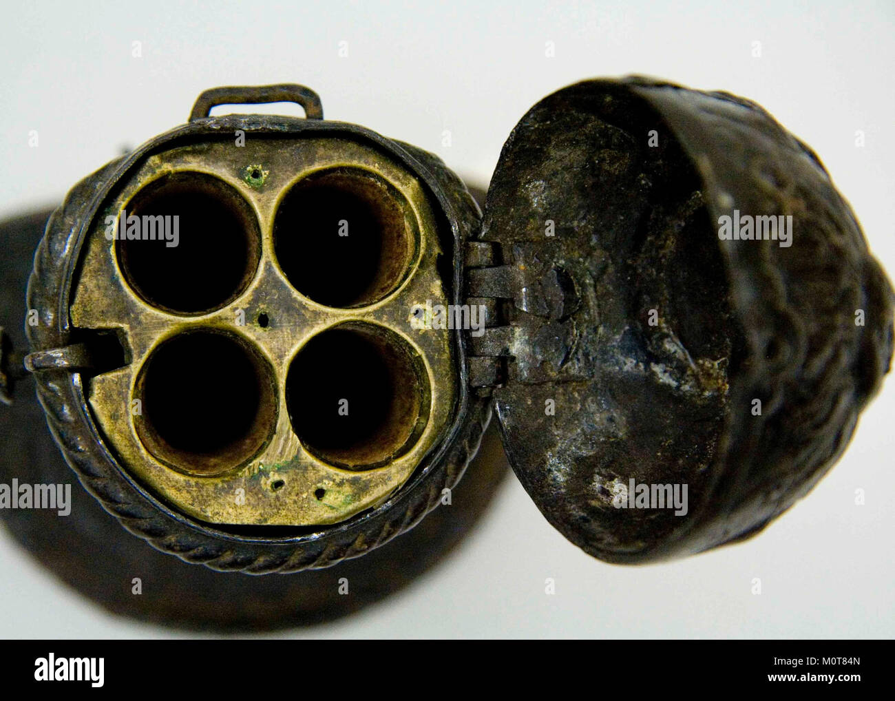 Cartridge box hi-res stock photography and images - Alamy