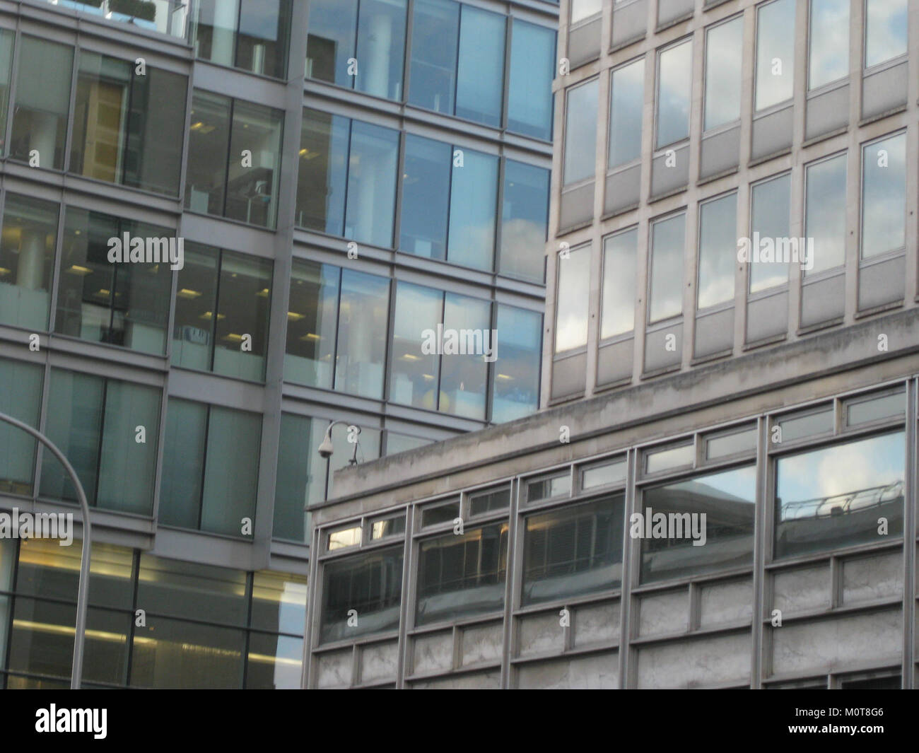 London 24 hi-res stock photography and images - Alamy
