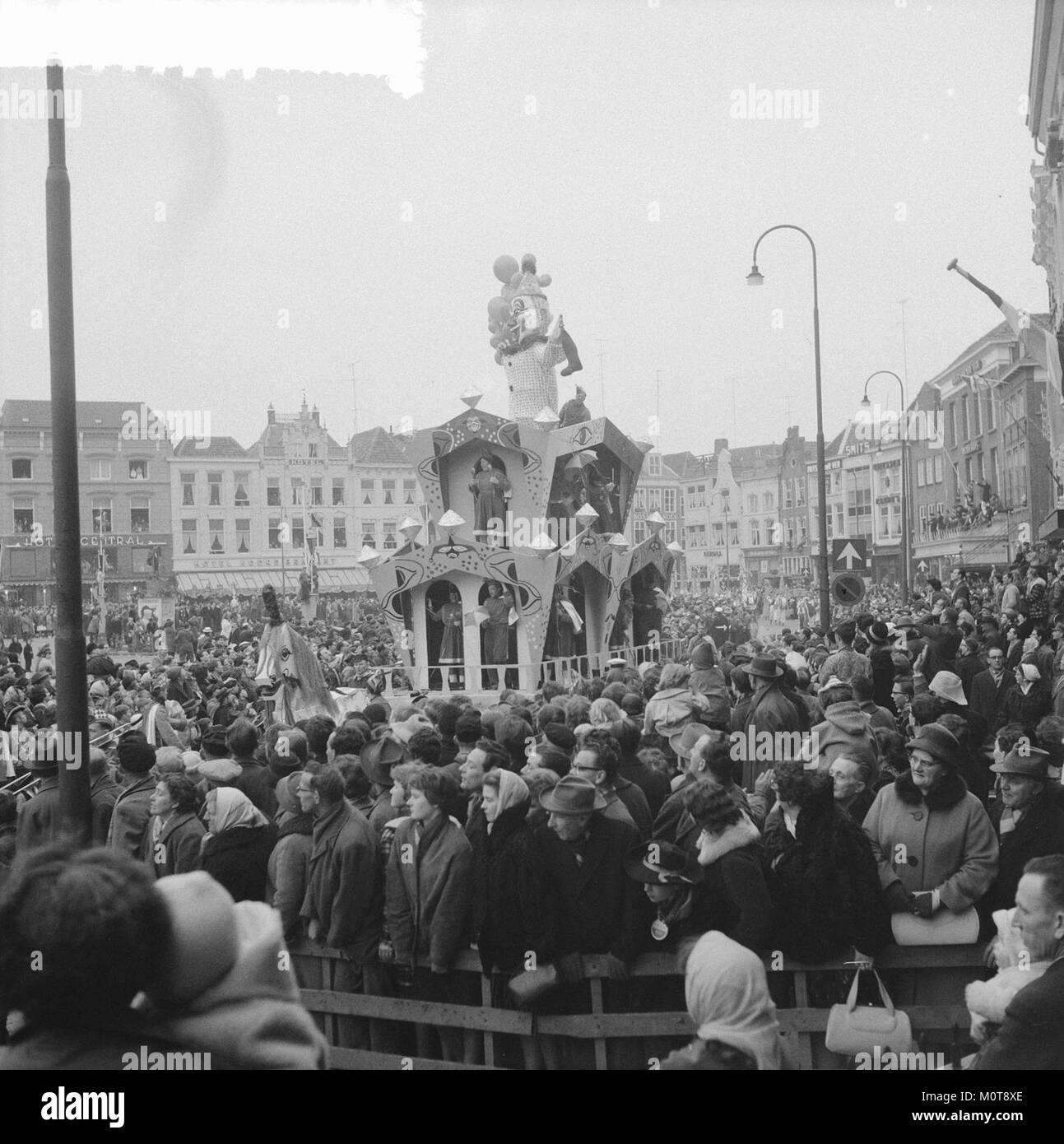 The Carnavalsoptocht in Den Bosch is a traditional carnival parade in ...