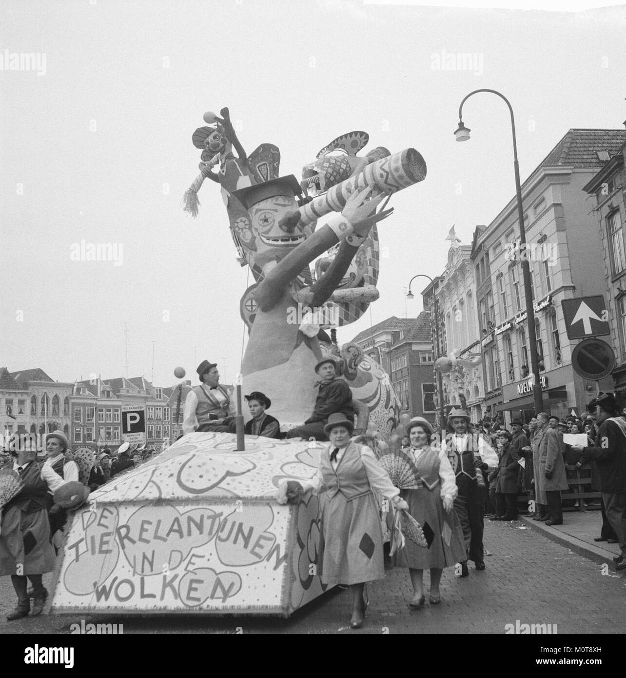 Carnavalsoptocht in Den Bosch refers to the annual carnival parade held ...