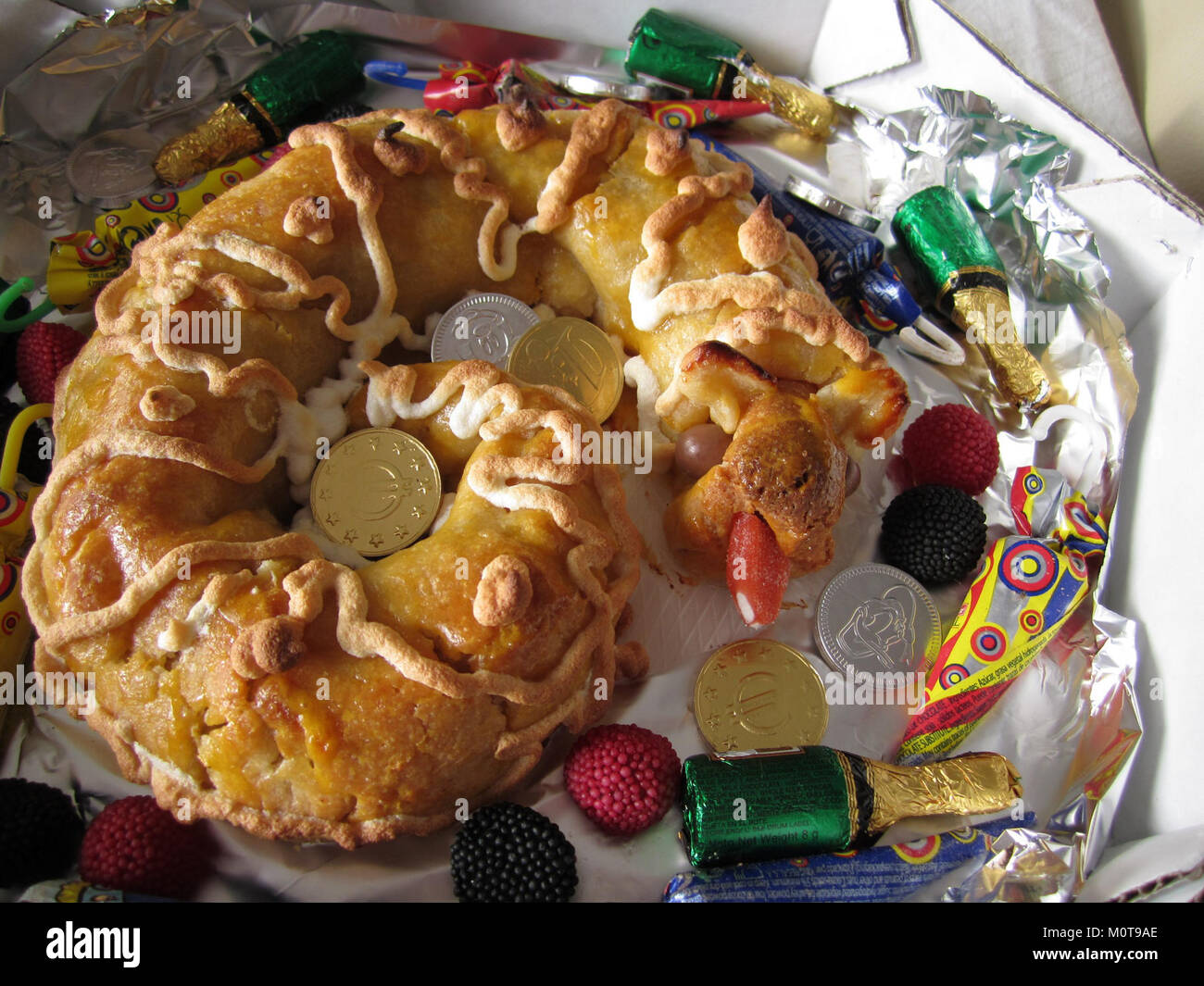 *Casca serp* refers to a species of serpentine fish, known for its ...