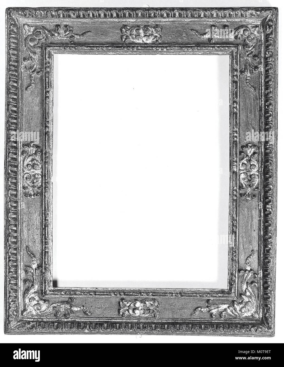 Image of a cassetta frame, an architectural element characterized by ...