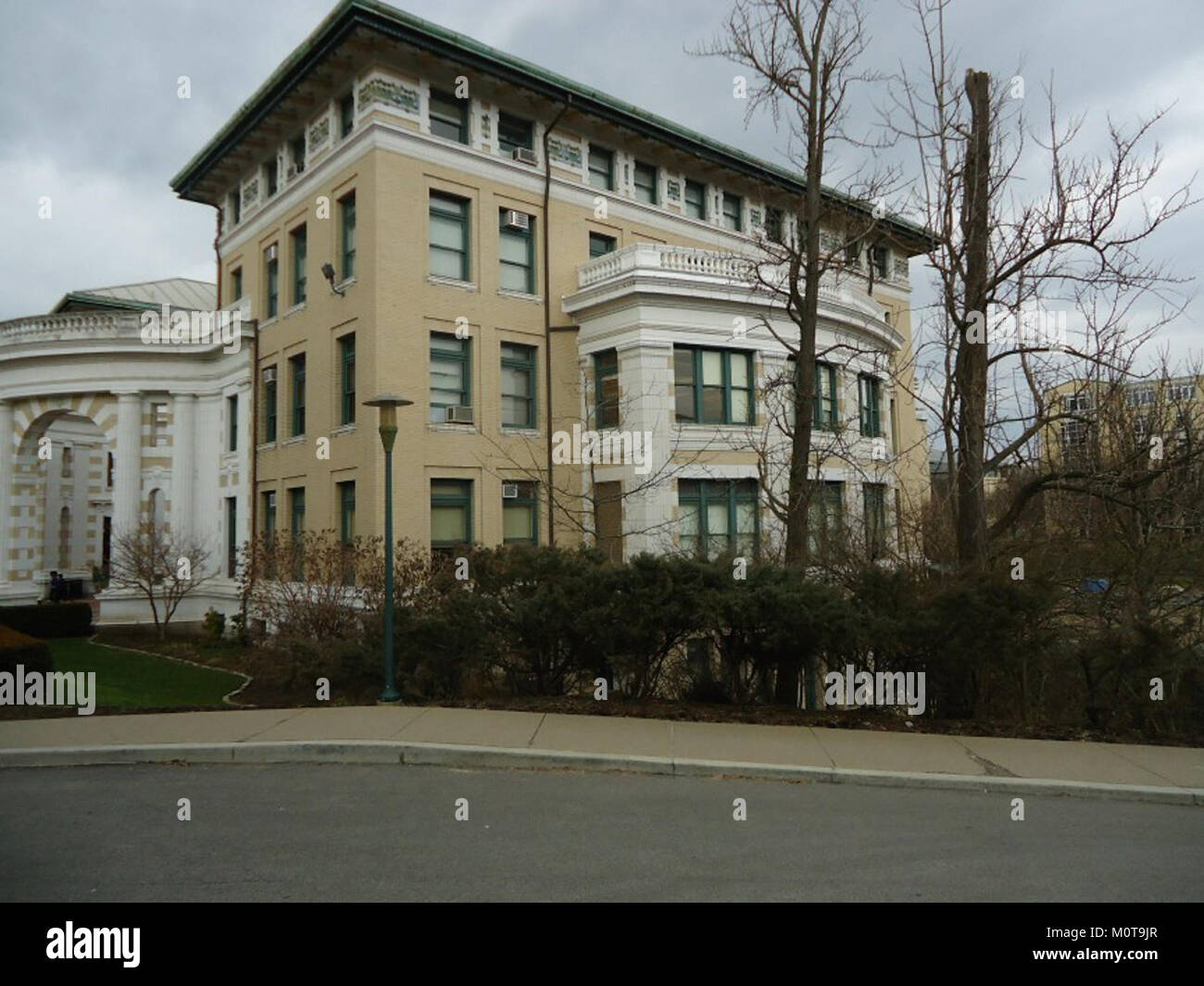 Carnegie Mellon University, located in Pittsburgh, Pennsylvania, is a ...