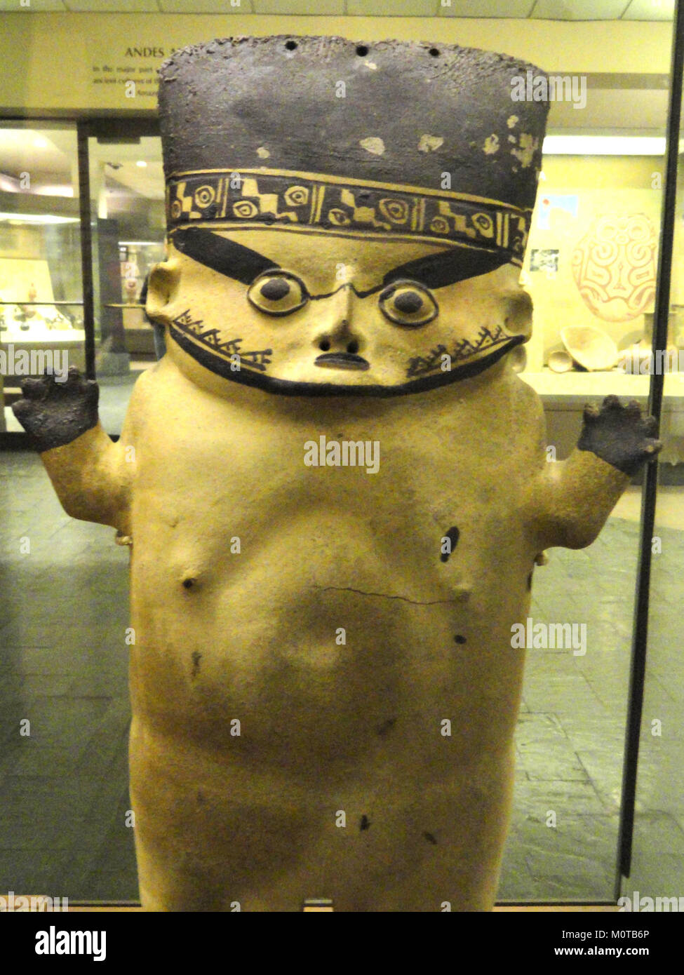 Inca ceramic hi-res stock photography and images - Alamy