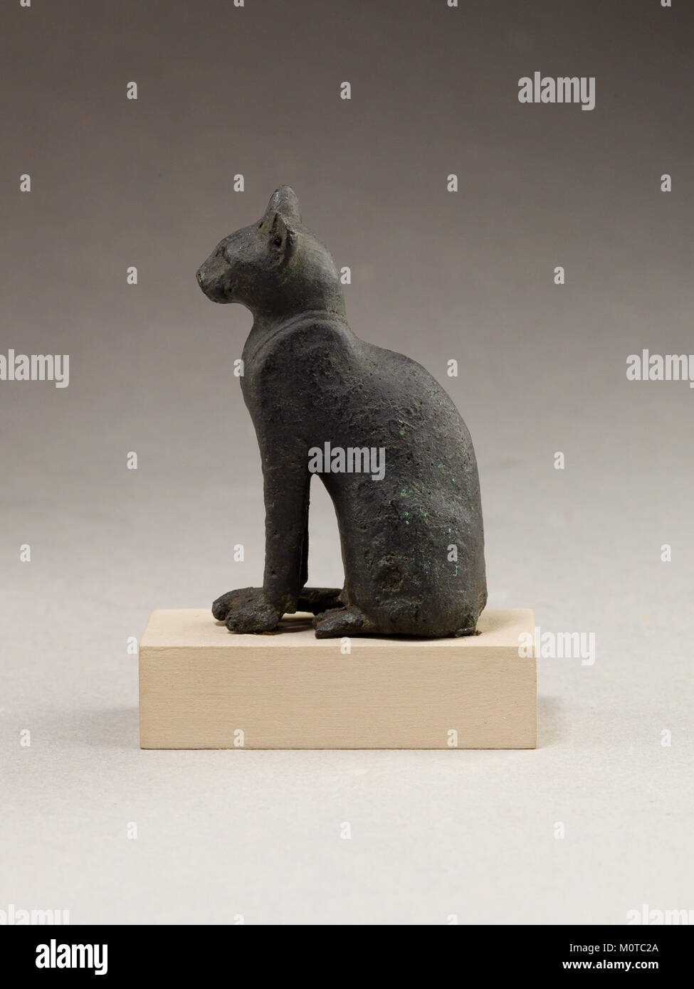 A cat artifact from the MET collection, cataloged under number 04.2.477 ...