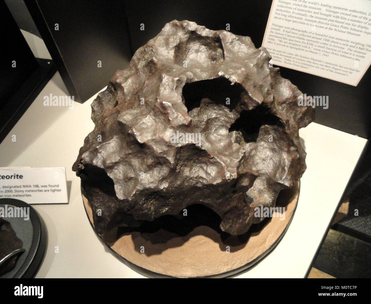 Meteorite crater hi-res stock photography and images - Alamy