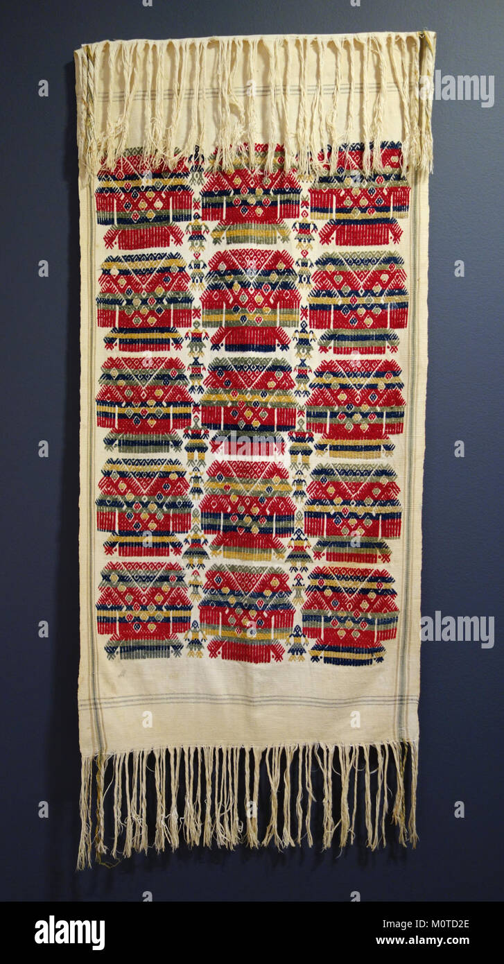 Ceremonial cloth, K'iche' Maya, Chichicastenango, early 20th century ...