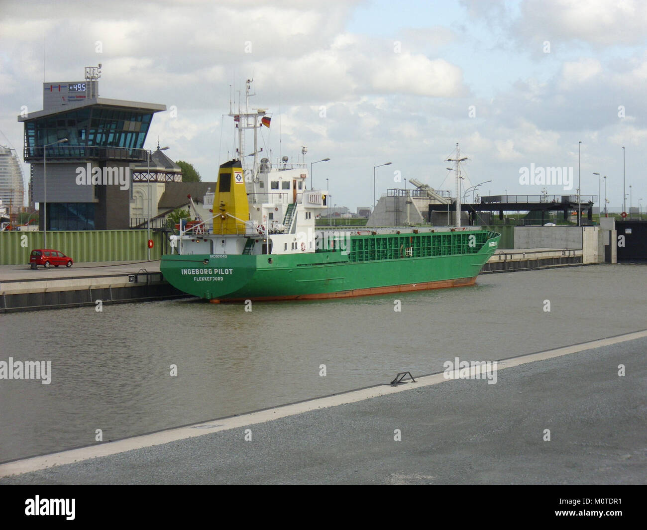 The Cargo Ship Ingeborg Pilot is a large commercial vessel used for ...