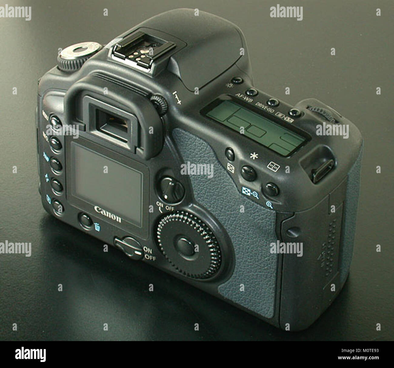 The Canon EOS 10D is a digital single-lens reflex camera, released in ...