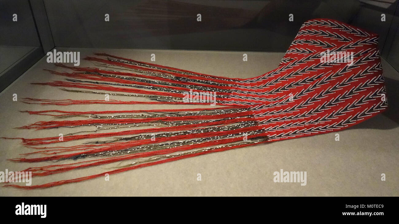 Ceinture flechee hi-res stock photography and images - Alamy