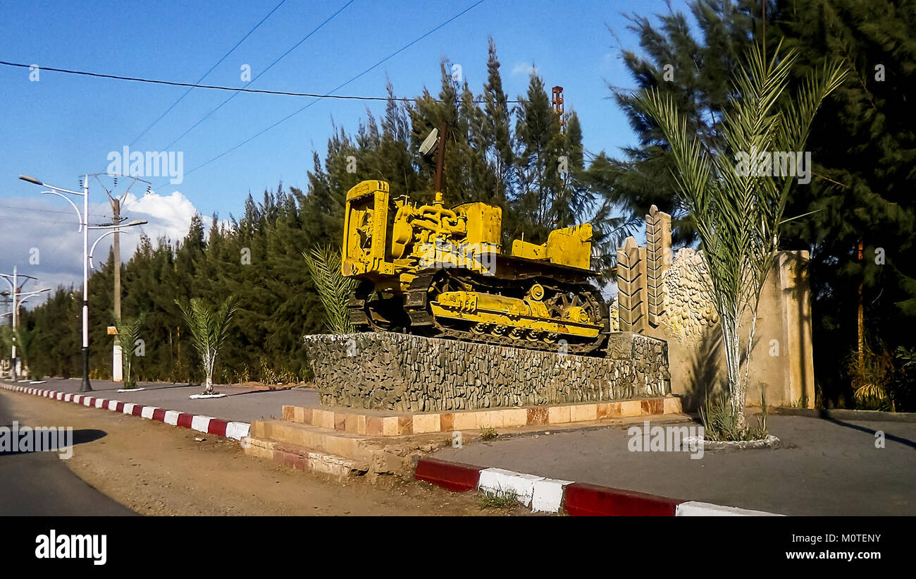 The Caterpillar Twenty-two is a model of a tractor produced by the ...