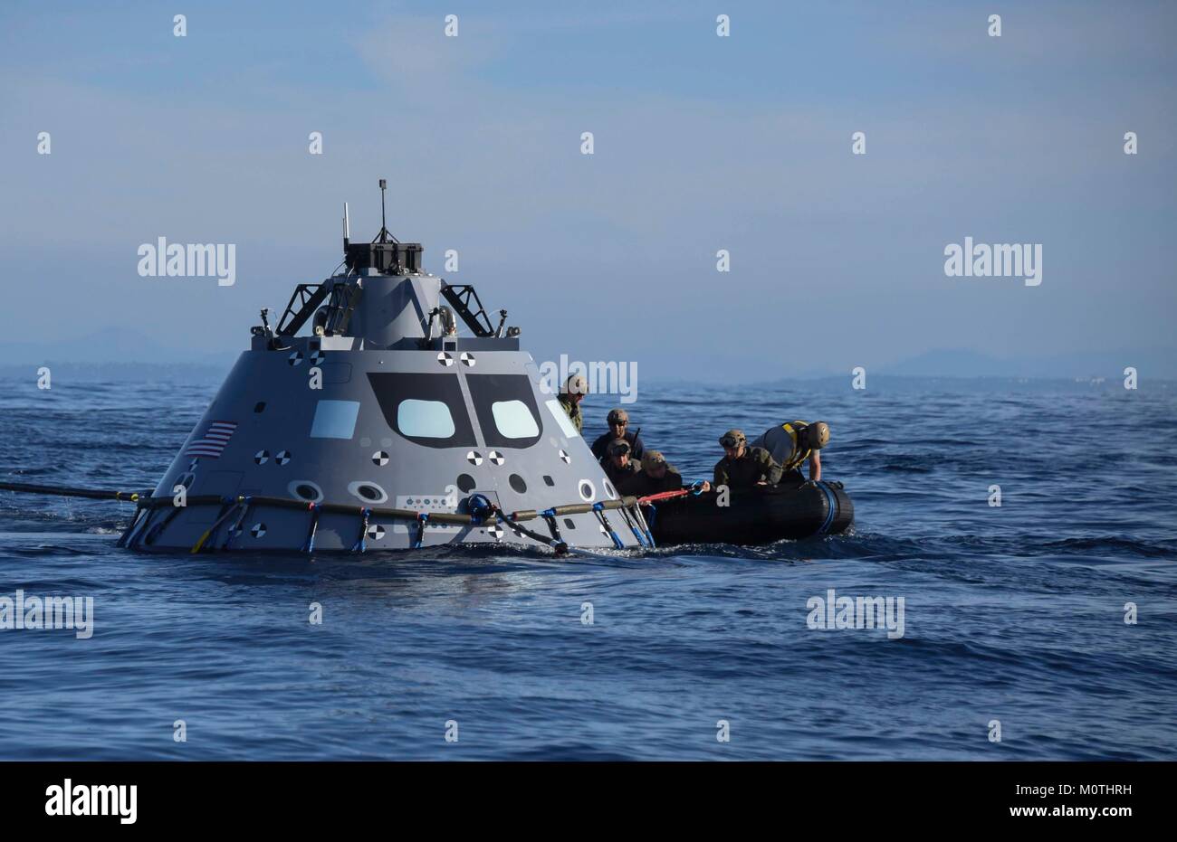 Explosive ordnance disposal mobile unit 3 hi-res stock photography and ...