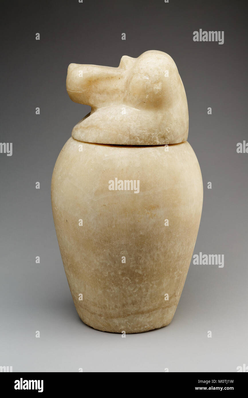 Canopic jars hi-res stock photography and images - Alamy