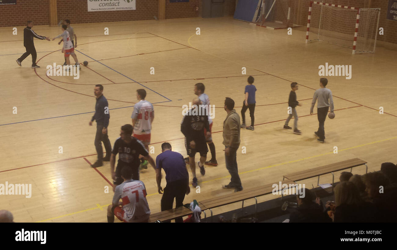 The match between Carabiniers Billy-Montigny and Gravelines USHB on ...