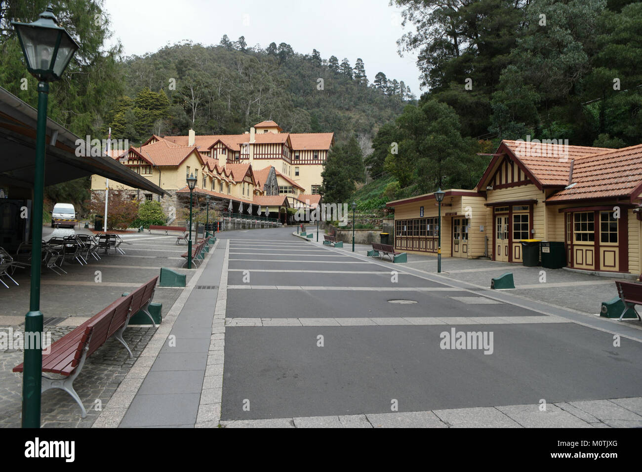 Jenolan house hi-res stock photography and images - Alamy