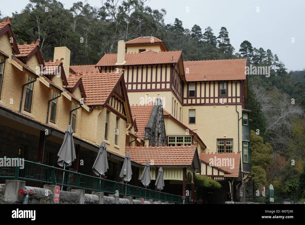 Jenolan house hi-res stock photography and images - Alamy