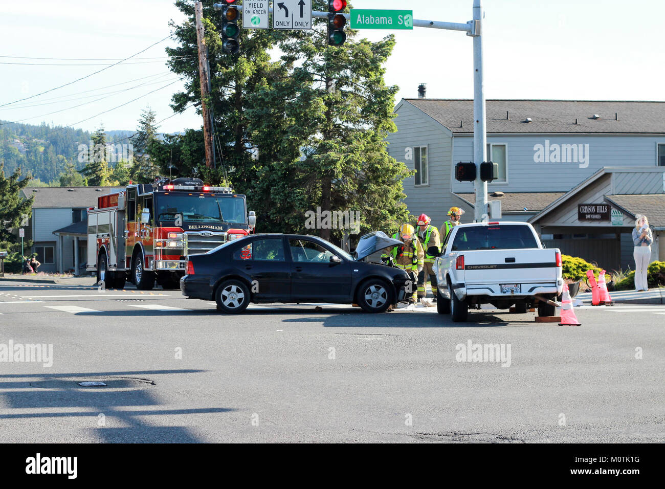 This image shows Bellingham Fire Engine 4 responding to a car accident ...