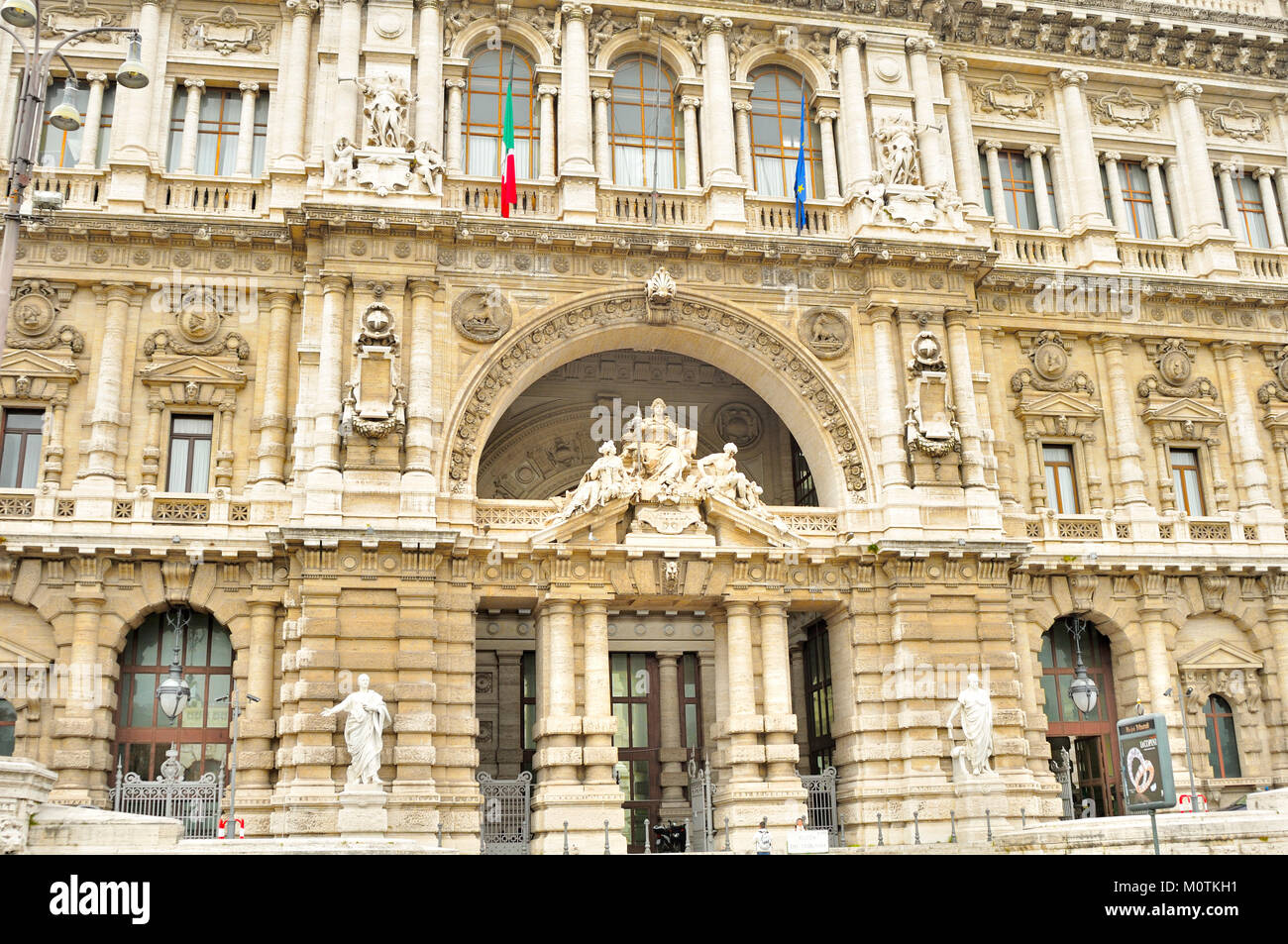 View of the Palace of Justice, Rome, italy Stock Photo - Alamy