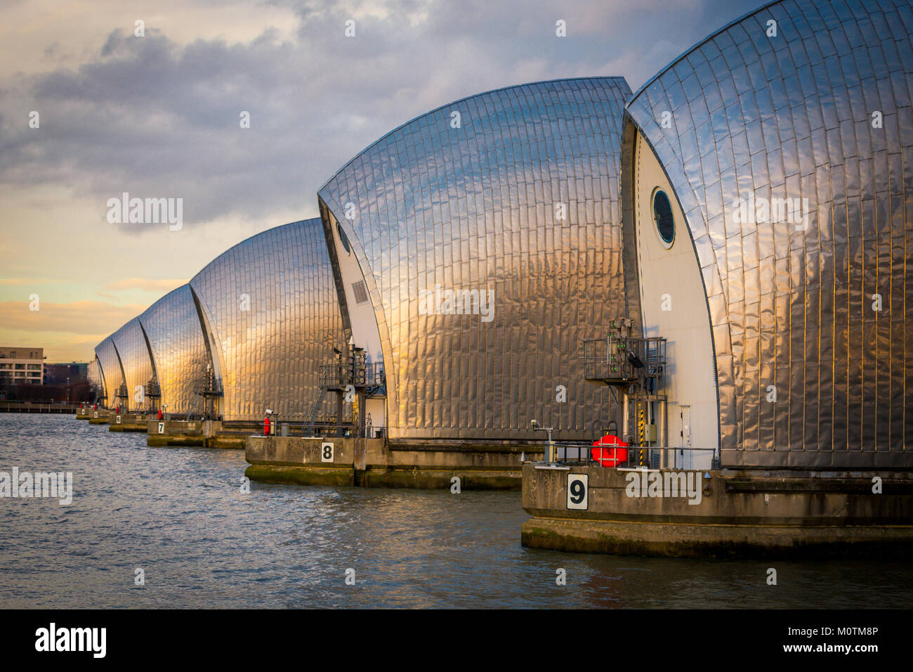 Flood protection barriers hi-res stock photography and images - Alamy