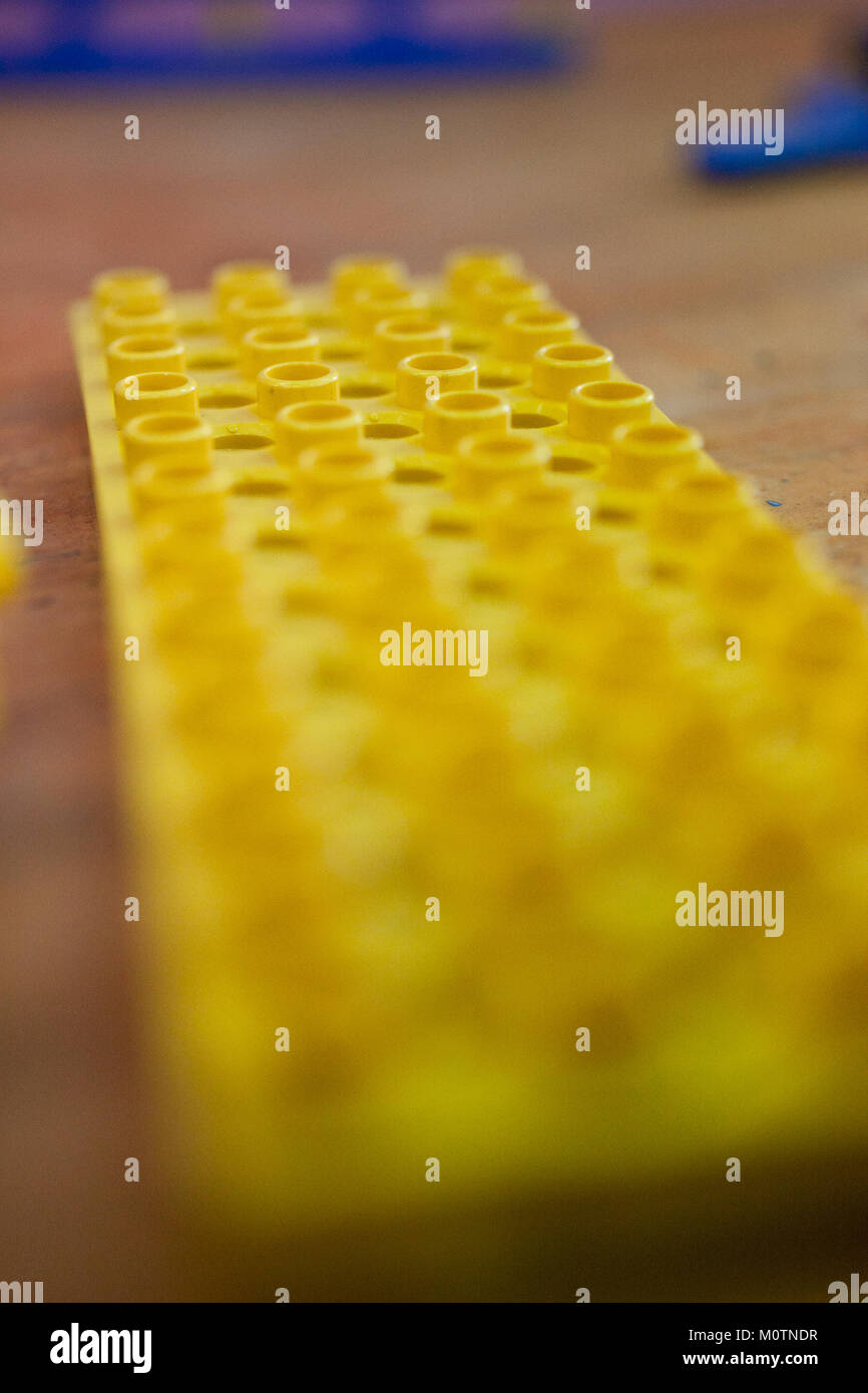 Block and yellow hi-res stock photography and images - Alamy