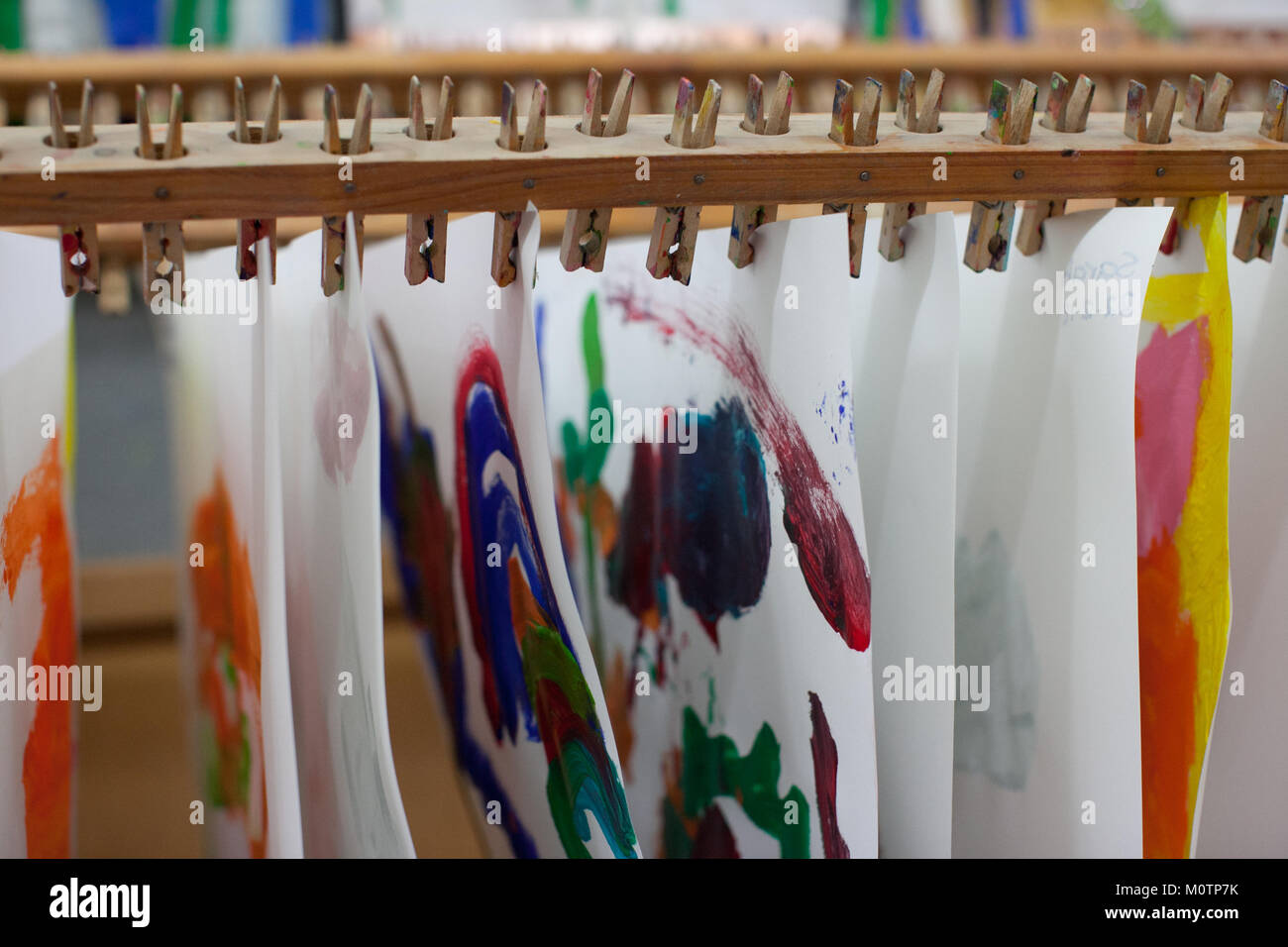 Kinder artwork hi-res stock photography and images - Alamy