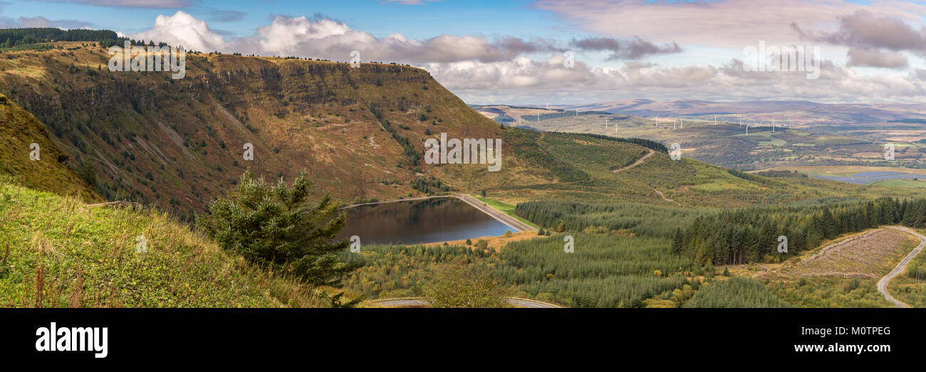 Rhondda cynon taf mountain hi-res stock photography and images - Alamy