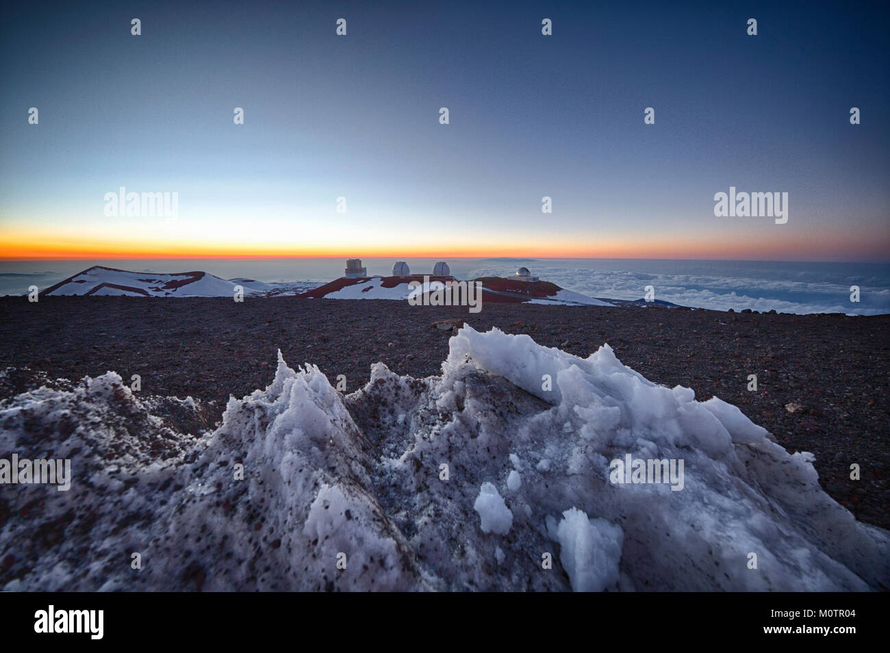 Mauna kea hawaii snow hi-res stock photography and images - Alamy