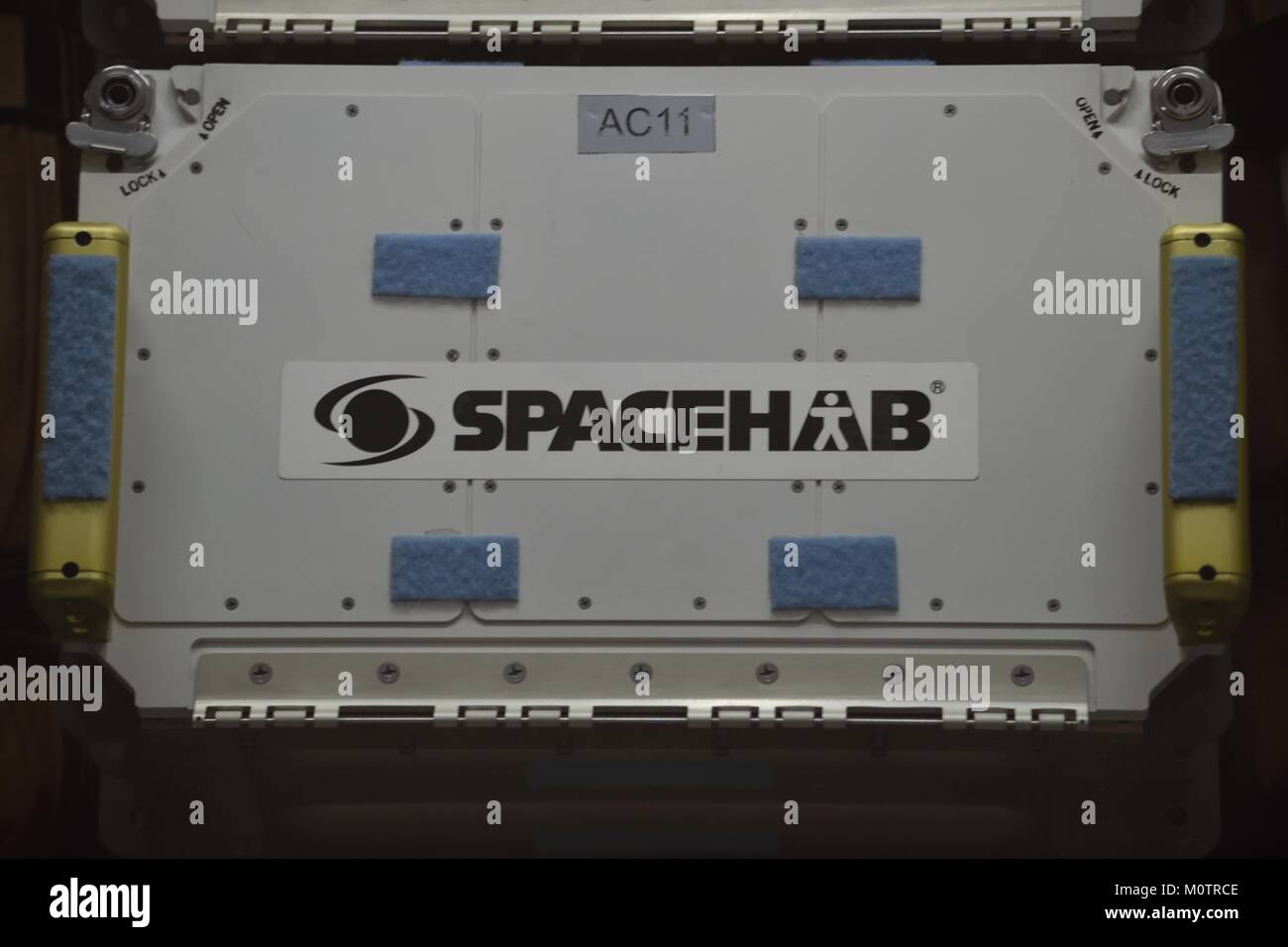 Spacehab unit located at the california science center Stock Photo - Alamy