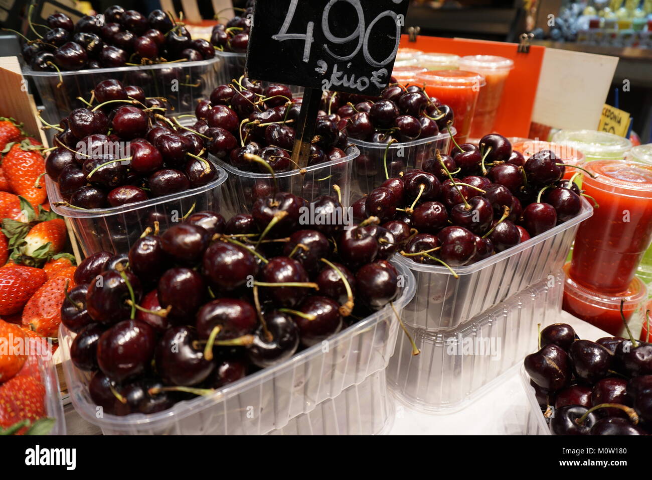 Barcelona Spain food Market Mercat de la Boqueria Stock Photo - Alamy