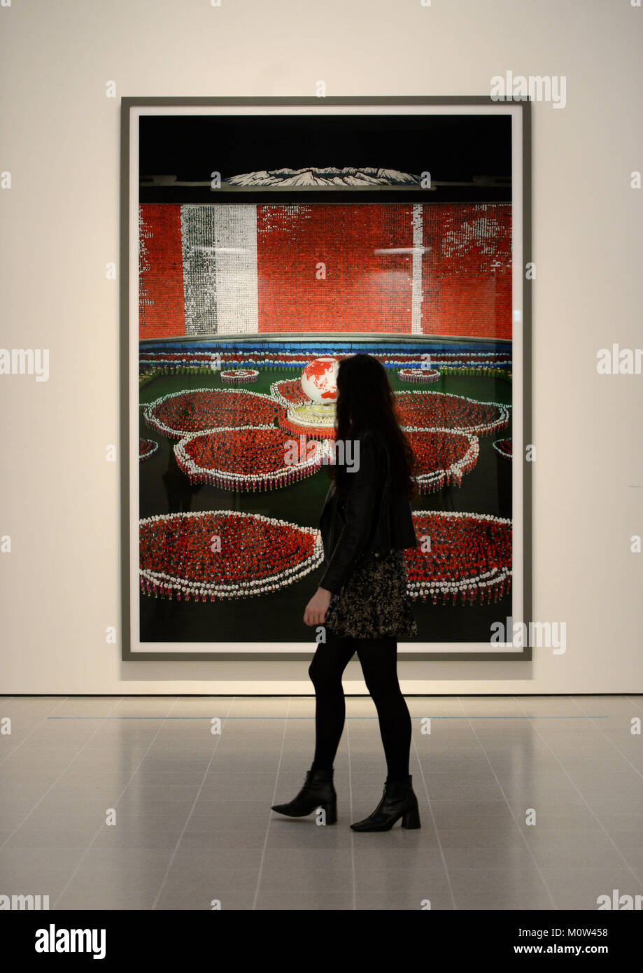 Andreas gursky retrospective hi-res stock photography and images - Alamy