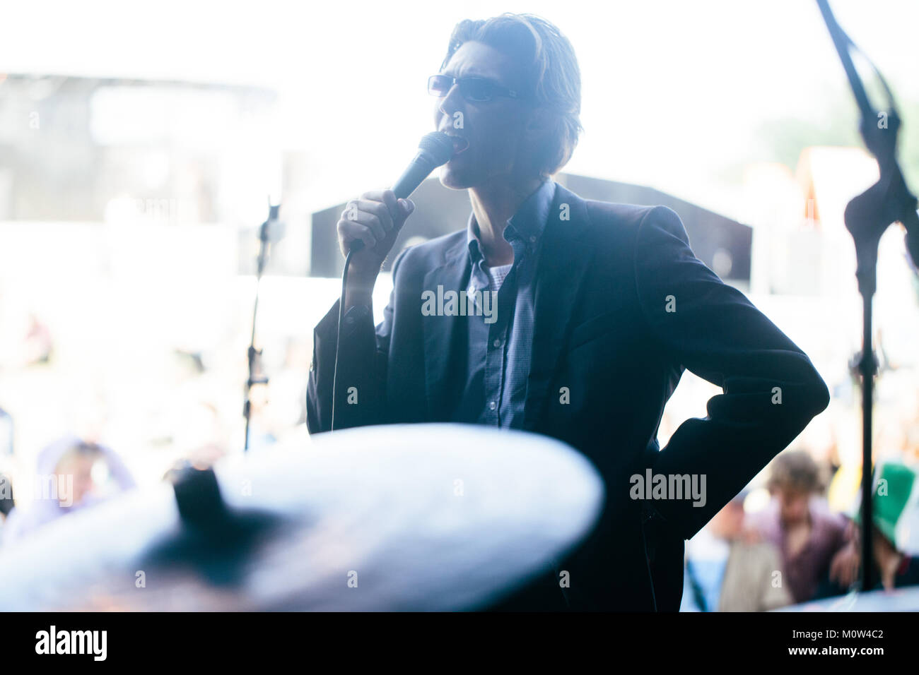 Pardans singer hi-res stock photography and images - Alamy