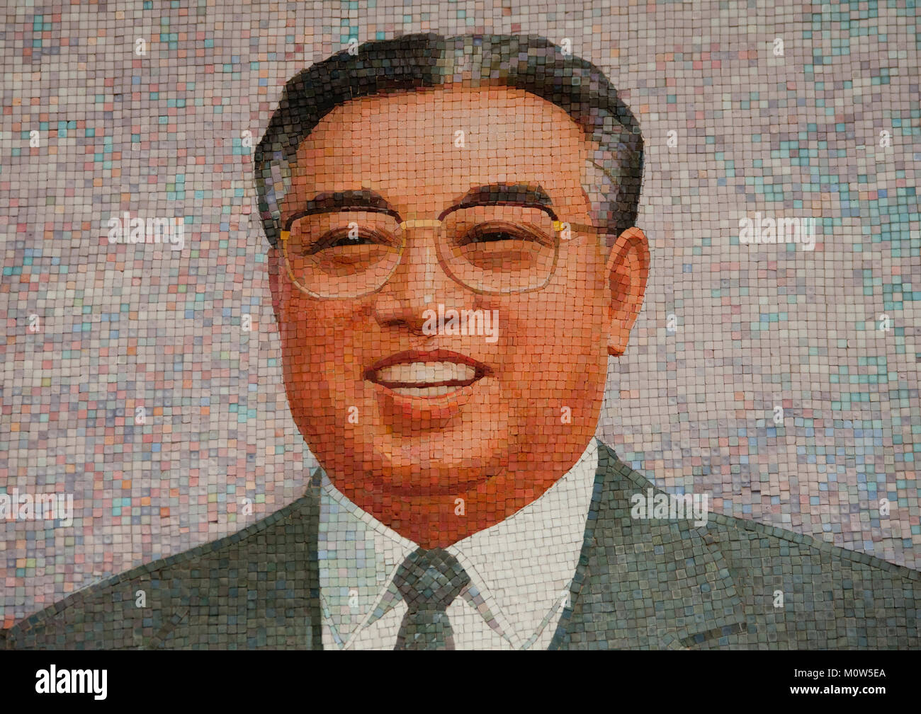 Smiling Kim il Sung mosaic fresco in Kimilsungia and Kimjongilia ...