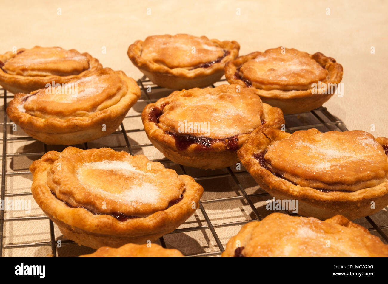 Golden pies hi-res stock photography and images - Alamy